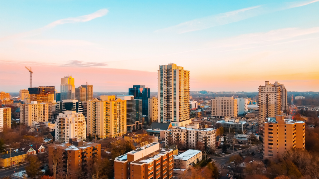 Toronto to London drive: The ultimate road trip guide | Turo