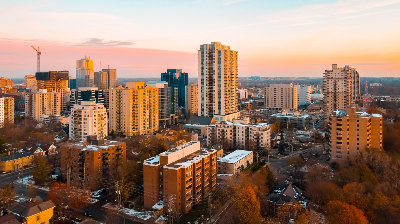 Toronto to Detroit drive: The ultimate road trip guide | Turo