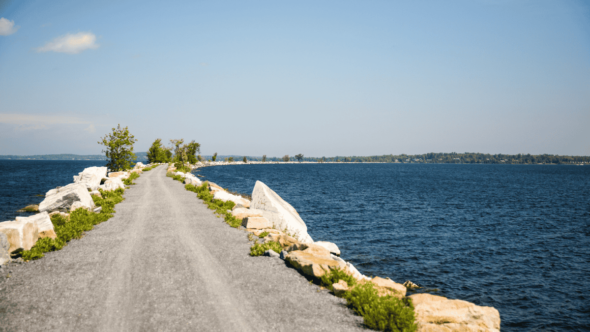 Boston to Montreal drive: The ultimate road trip guide | Field Notes ...